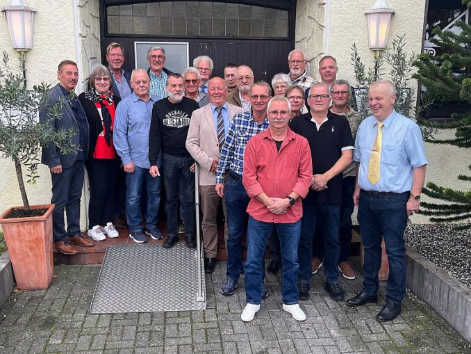 IG BCE Weddinghofen ehrte 1695 Jahre Gewerkschaftszugehörigkeit ...